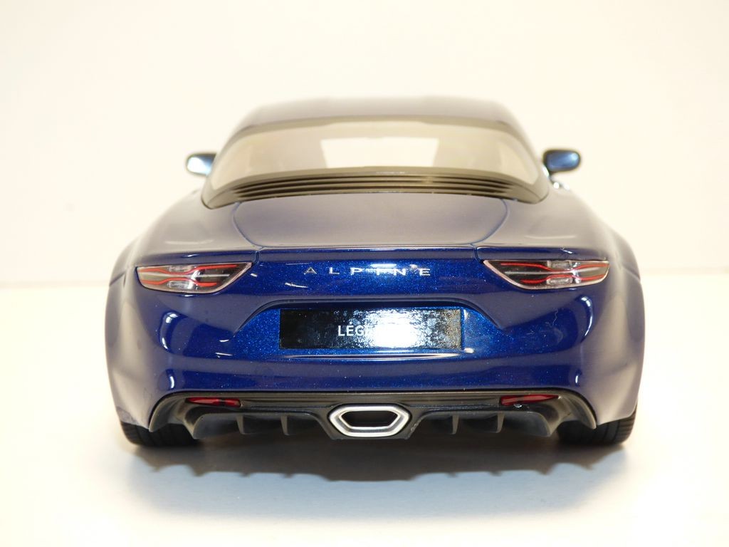ALPINE A110 LEGENDE bleu Abysse 1/18 EUR 69,90 - PicClick FR