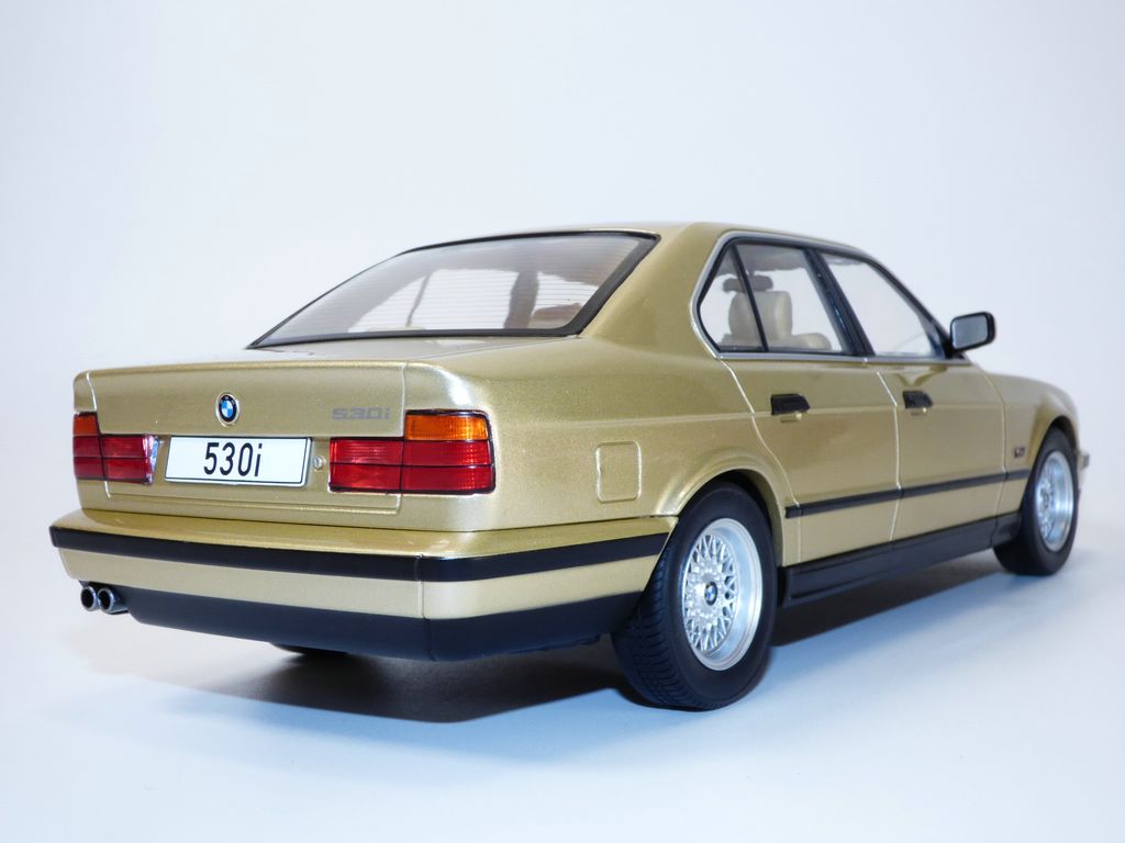 BMW 530I PHASE 2 E34 beige métallisé 1/18 serie 5 EUR 75,90 - PicClick DE