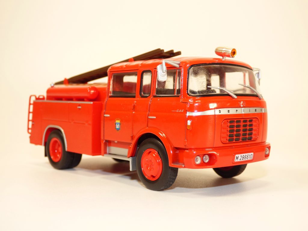 CAMION DE POMPIER BERLIET GAK17 Madrid 1/43 EUR 29,90 - PicClick FR