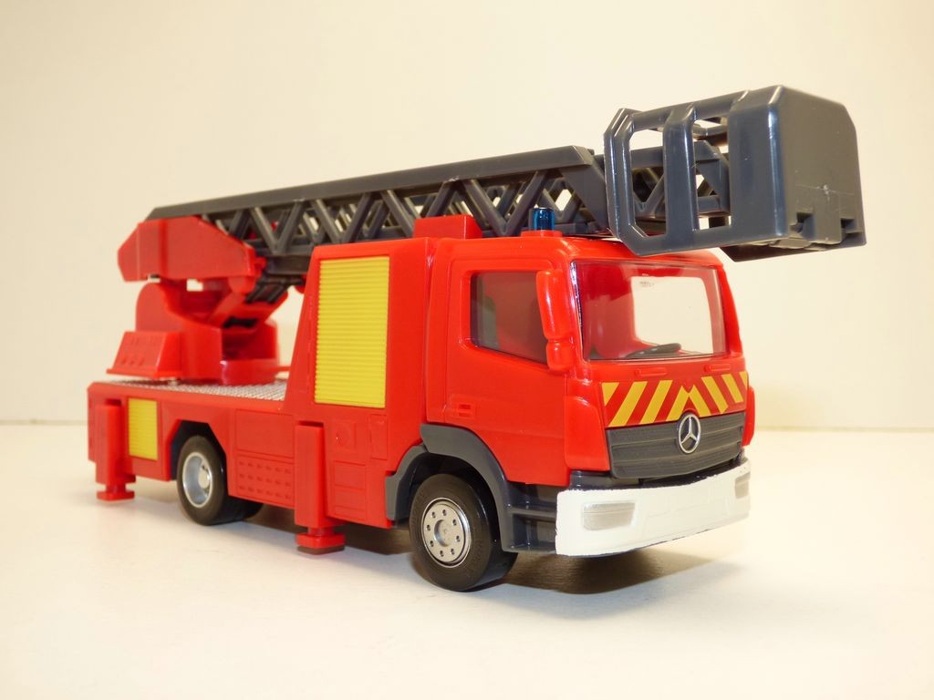 CAMION POMPIER MERCEDES ATEGO 1/43 grande échelle EUR 14,90 - PicClick DE