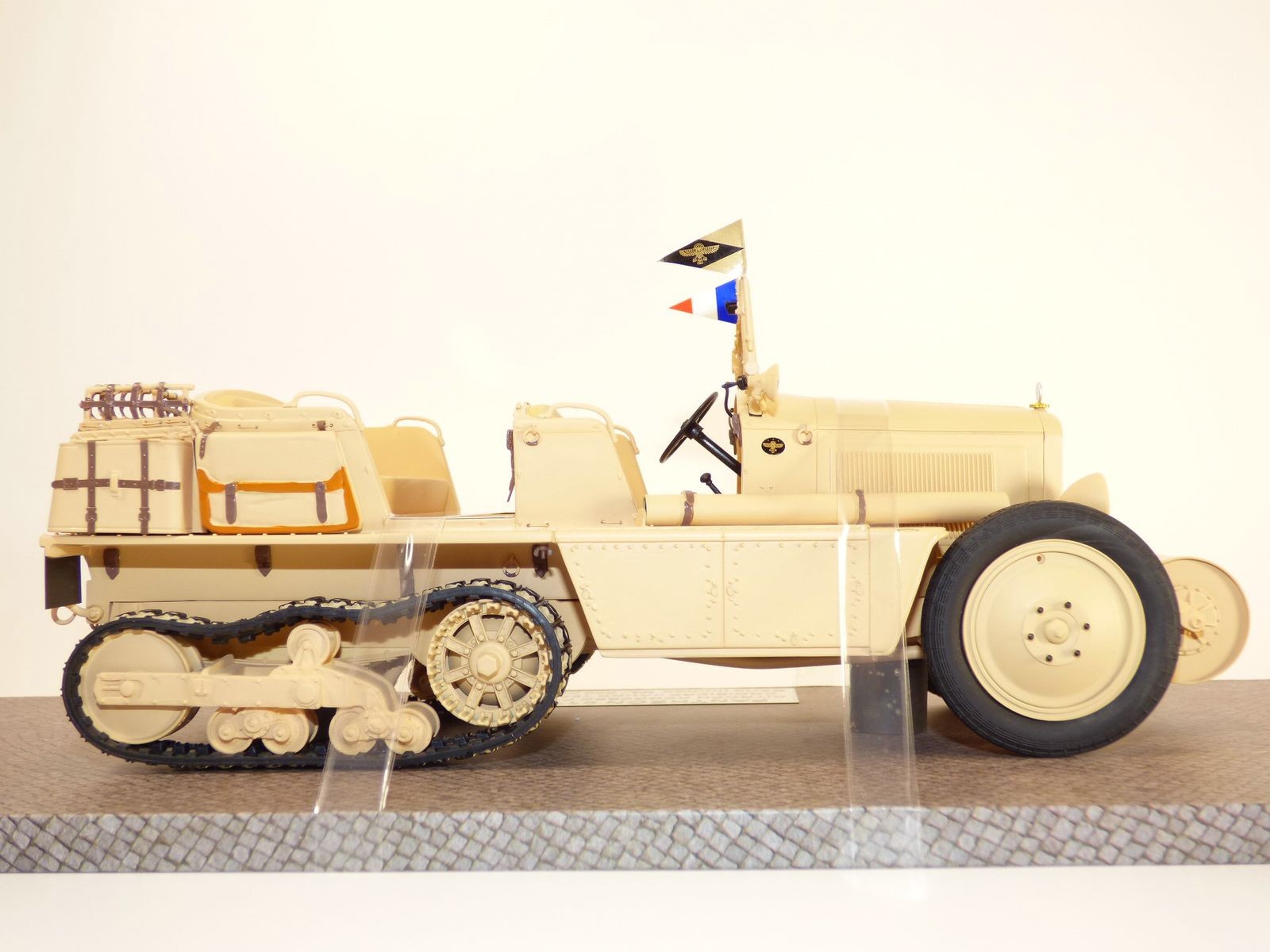CITROEN C4 KEGRESSE P17 croisière jaune 1931 1/18 Autochenille ...