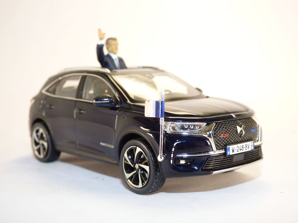 CITROEN DS7 Crossback PRESIDENTIELLE & Emmanuel MACRON 1/43 ...