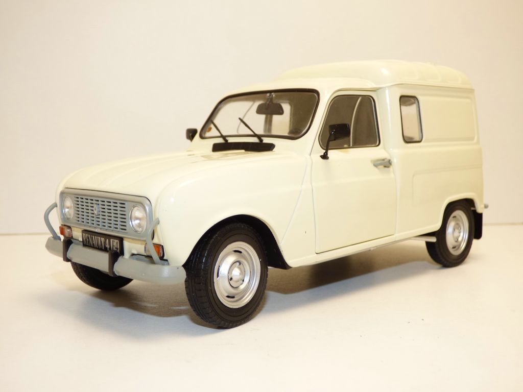 RENAULT 4LF4 FOURGONNETTE blanche R4 F4 1/18 camionnette EUR 45,90 ...